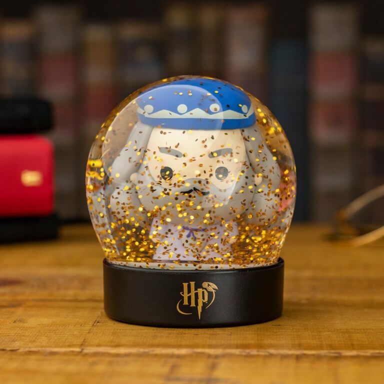 Harry Potter - Professor Dumbledore Snow Globe - Retrospace