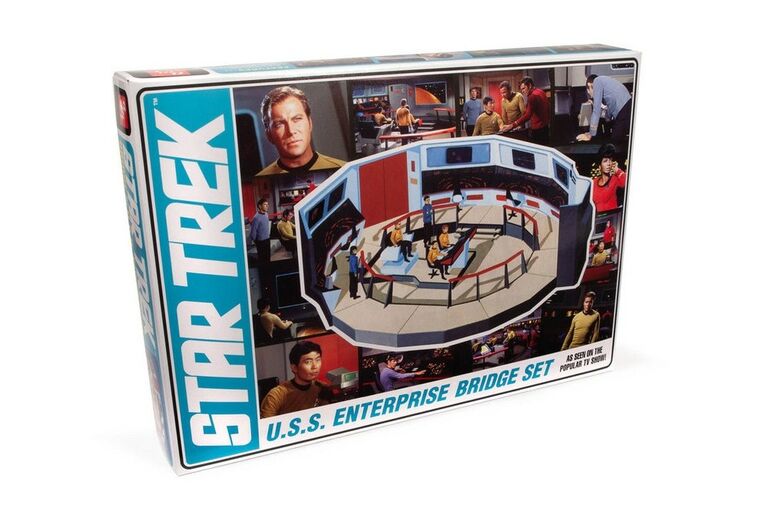 Star Trek - U.S.S. Enterprise Command Bridge Model Kit - Retrospace